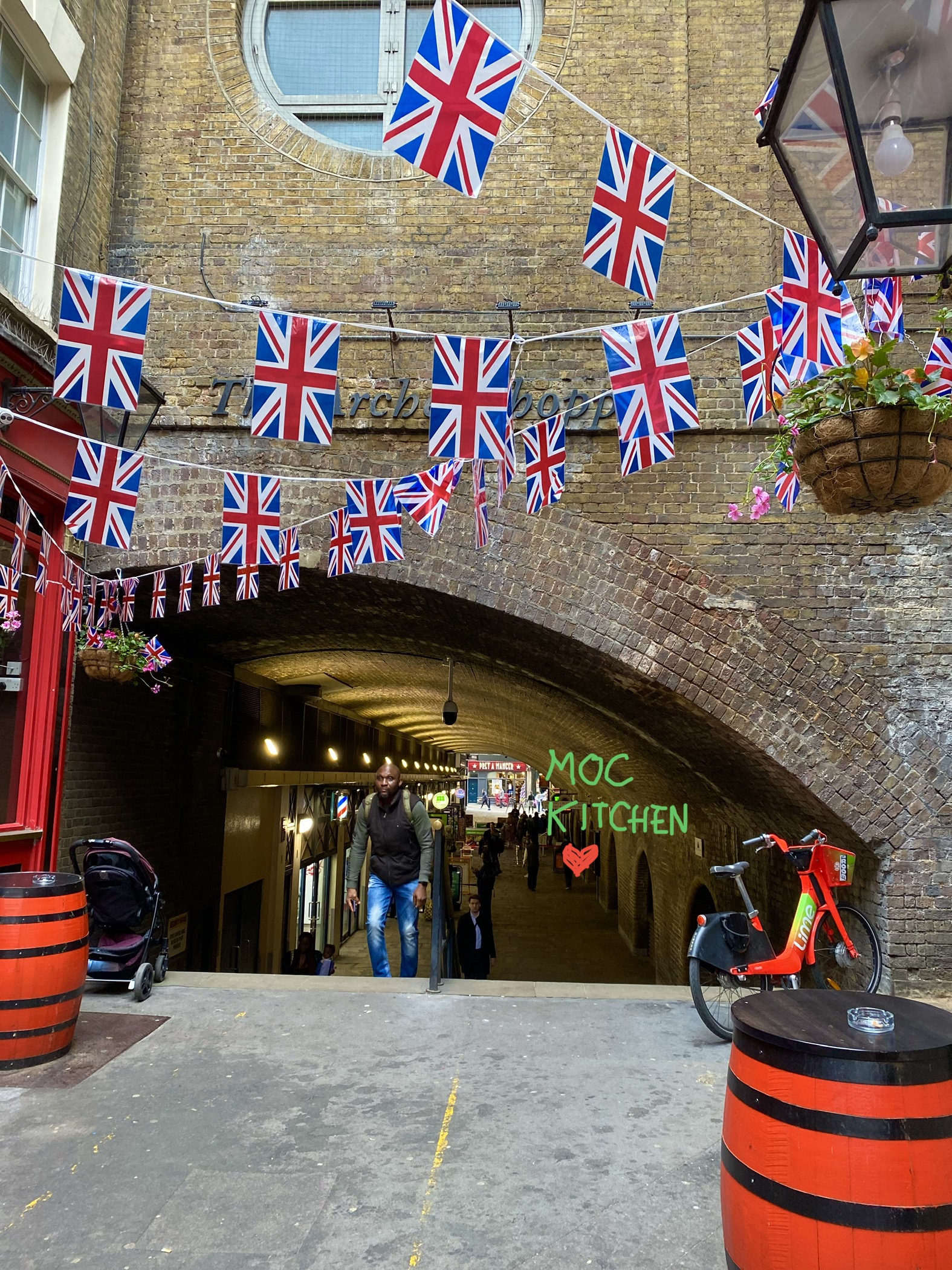 Contact MOC Kitchen, Best restaurant in Charing Cross | London